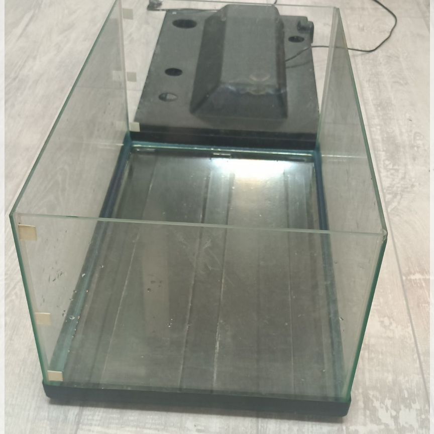 Аквариум 55х33х25см (45л)