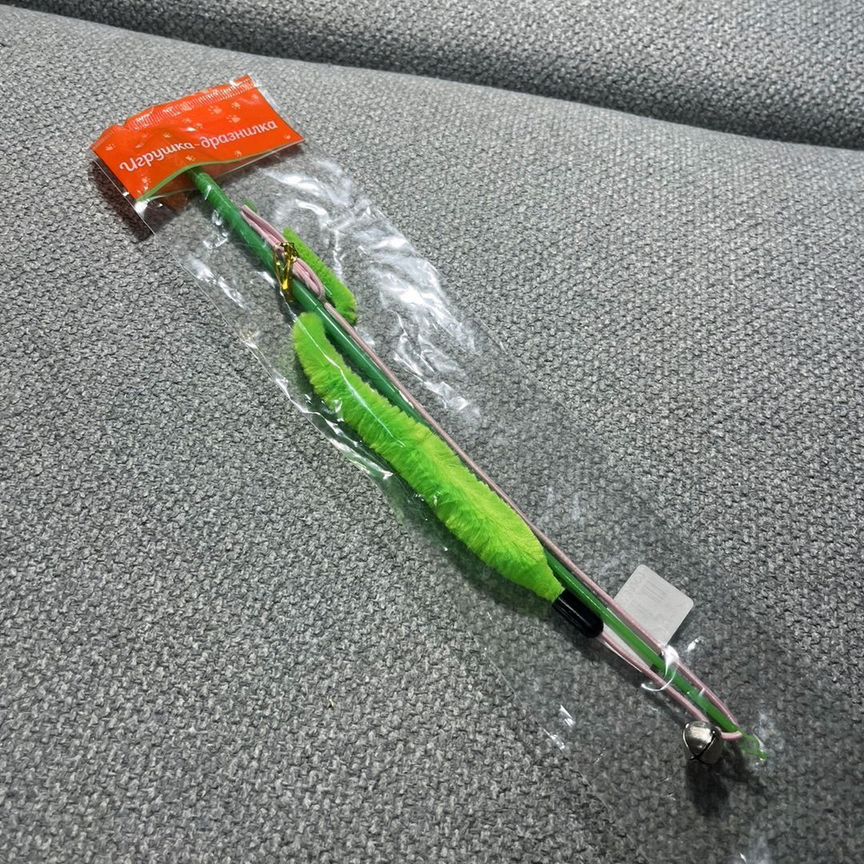 Игрушка дразнилка для кошки