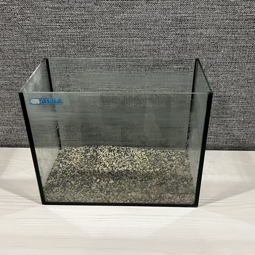 Аквариум 17л с грунтом