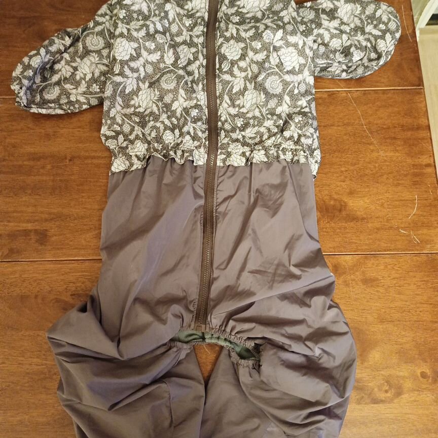 Комбинезон для крупных собак