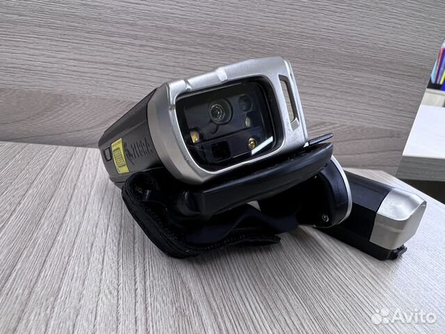 Сканер-кольцо для чтения штрих кода Zebra RS6000 купить в Иркутске ...