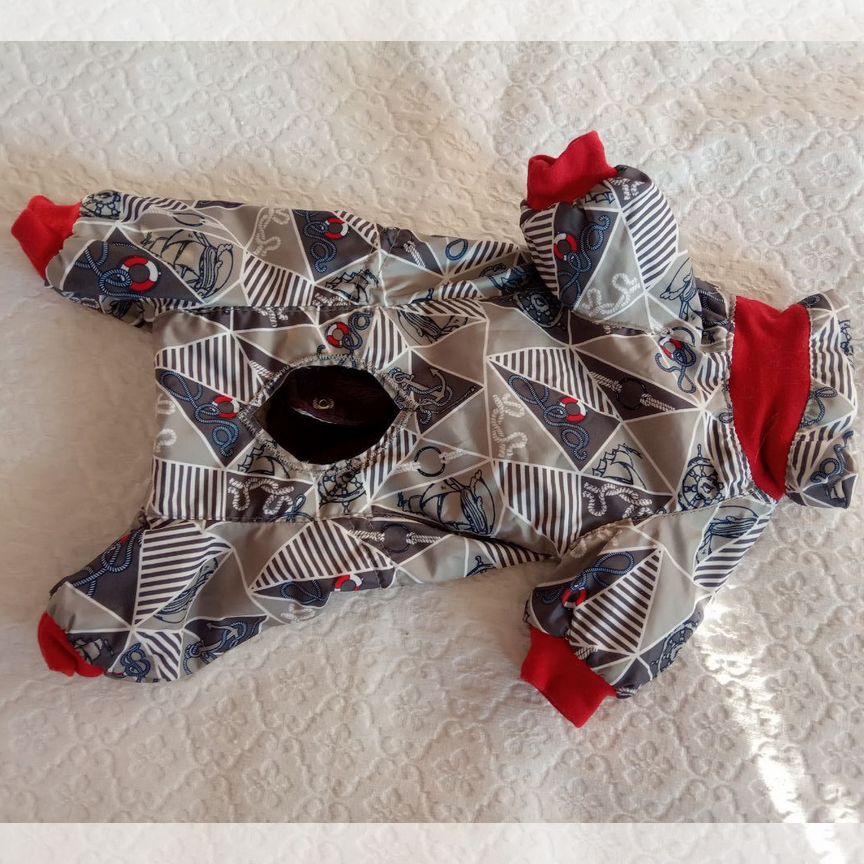 Демисезонный комбинезон для маленькой собачки