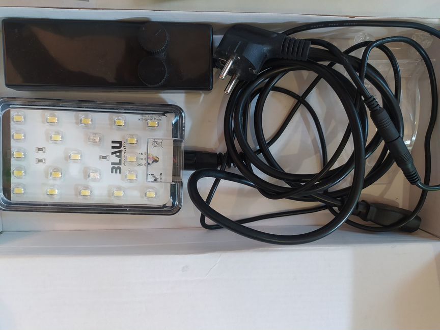 Светильник аквариумный б/у Blau Nano Led Fresh