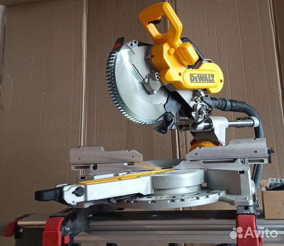 Торцовочная пила dewalt 727 купить в Дзержинском | Товары для дома и ...
