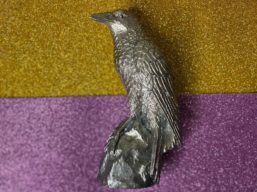 Серый ворон