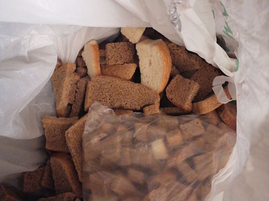 Хлеб сухари