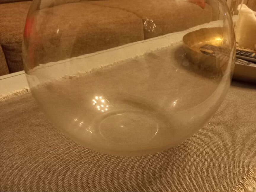 Отдам аквариум /вазу