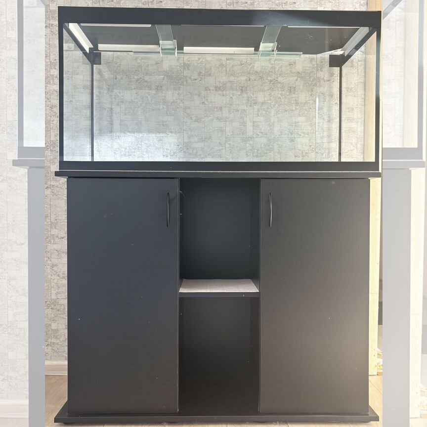 Аквариум с тумбой 200л   внешний фильтр