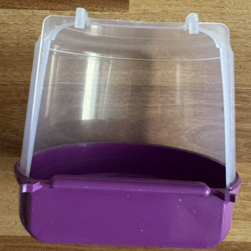 Купалка для попугая