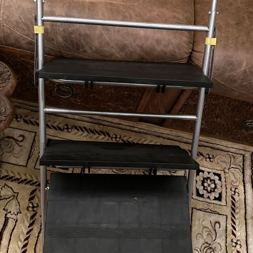 Лесенка для собак