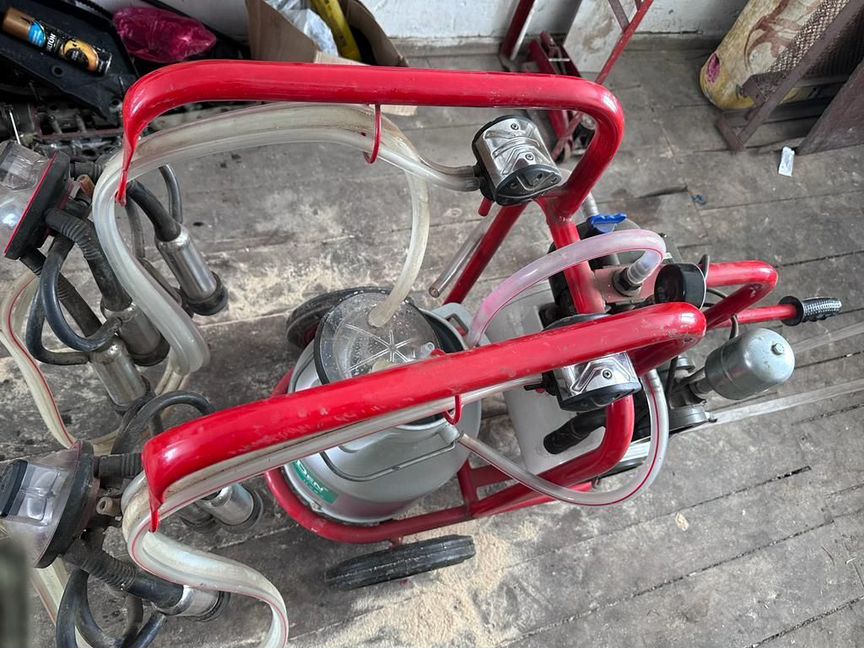 Продам доильный аппарат