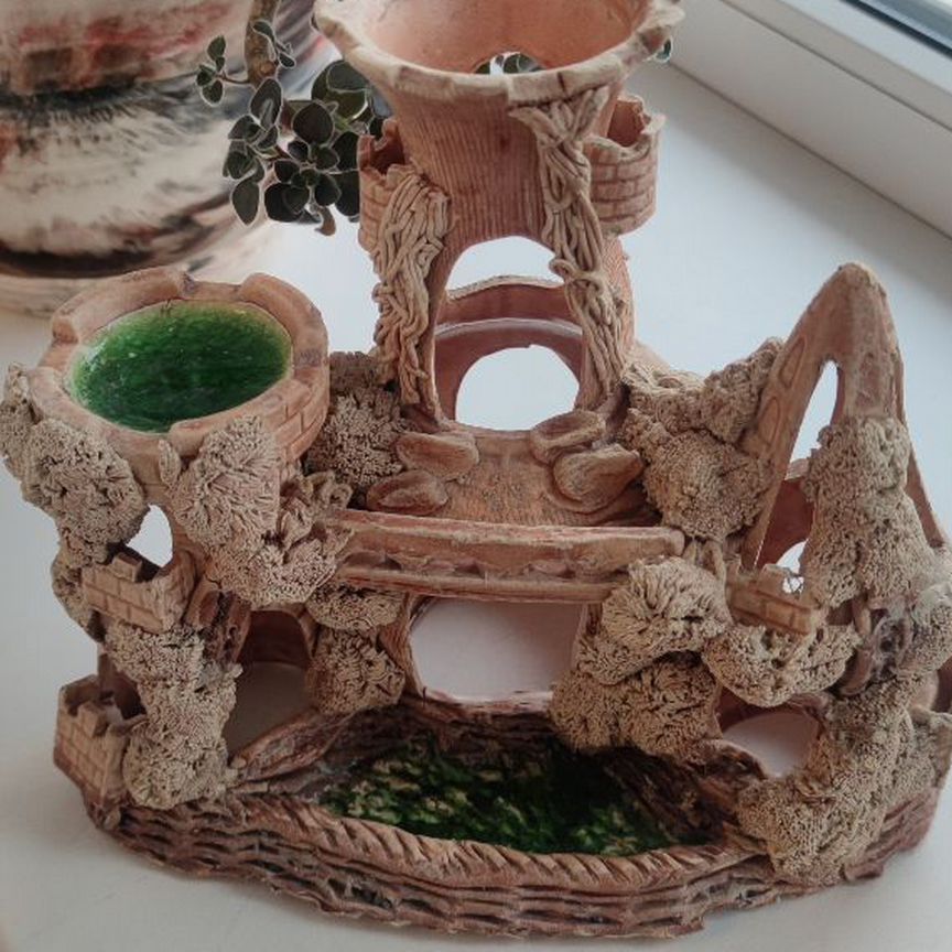 Замок для аквариума