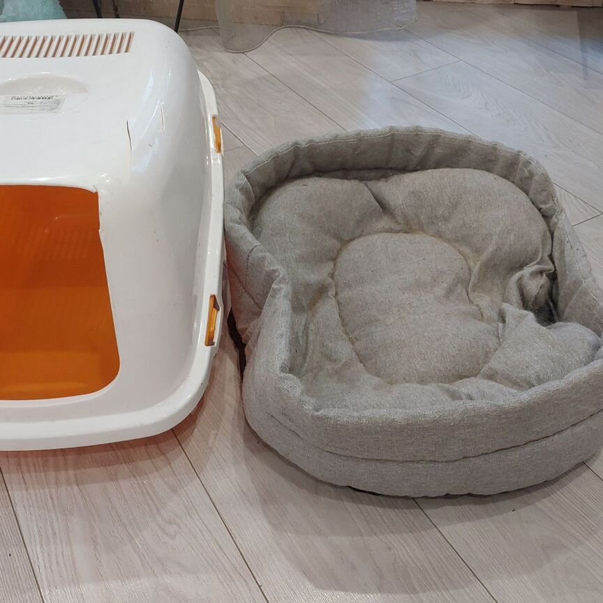 Закрытый лоток для кошек большой