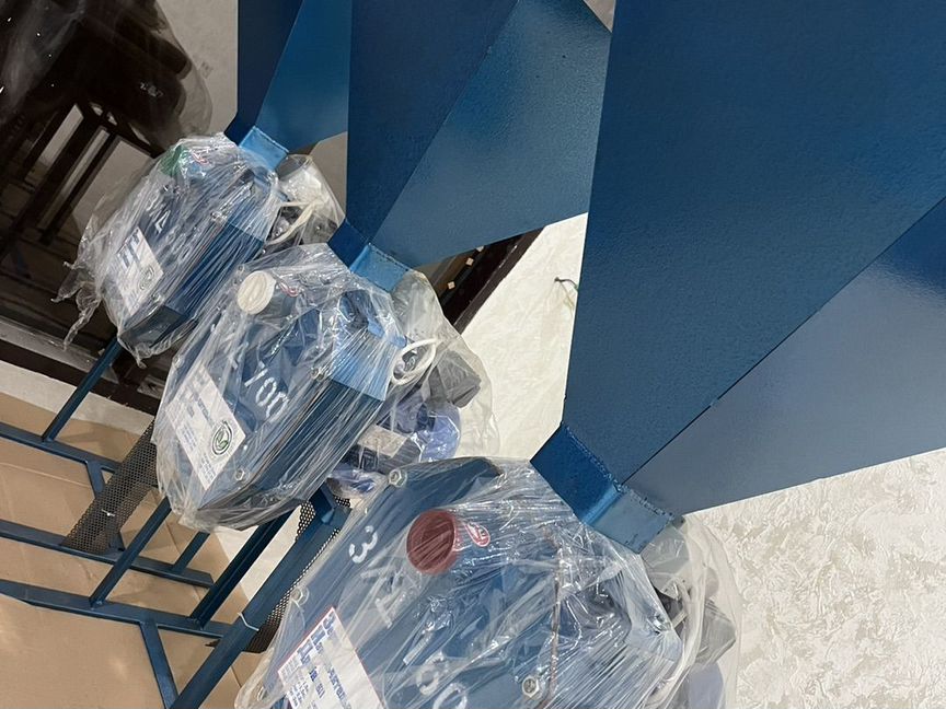 Зернодробилка 1300кг 220в