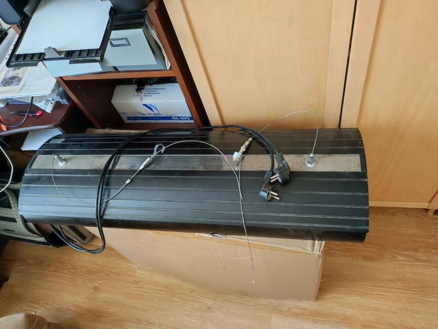 Навесная подсветка для аквариума