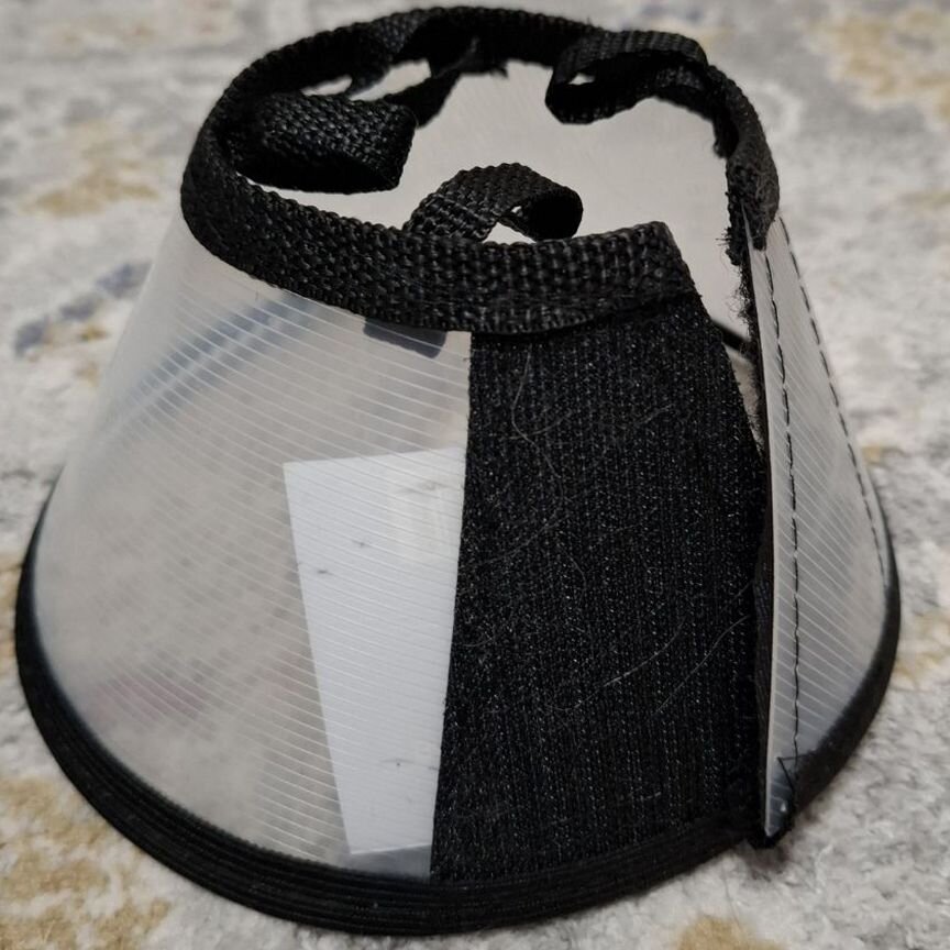 Воротник для кошек или маленькой собаки