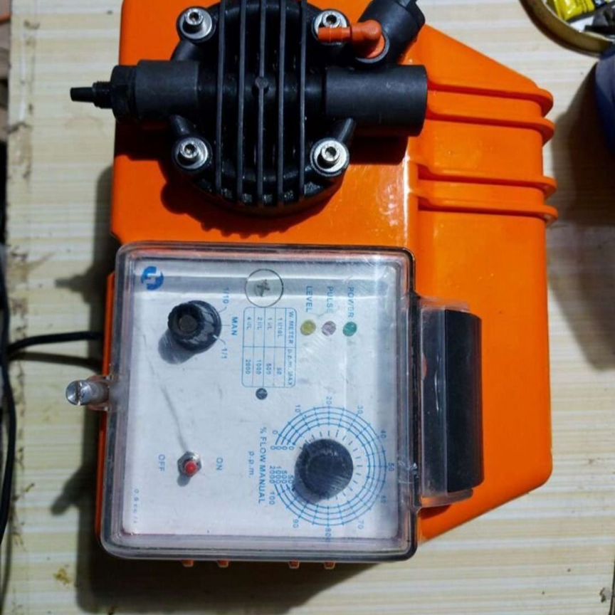 Дозирующий насос etatron DL PM1 Б.у для бассейна