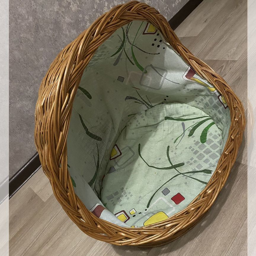 Корзинка плетеная для животных