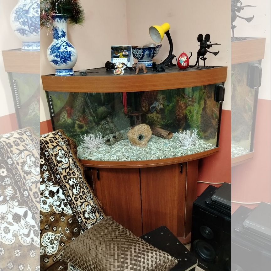 Аквариум угловой с тумбой