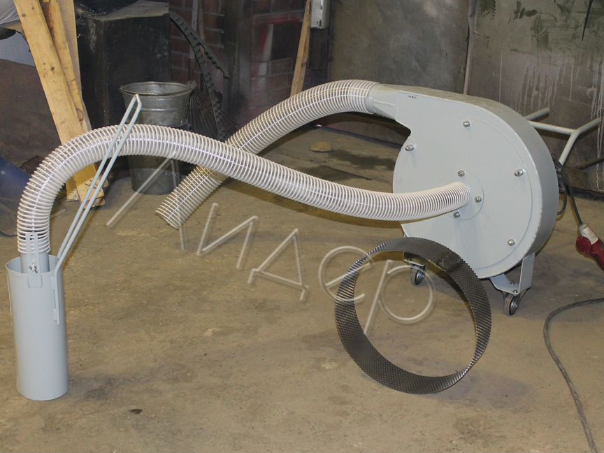 Зернодробилка Лидер роторная 4 кВт