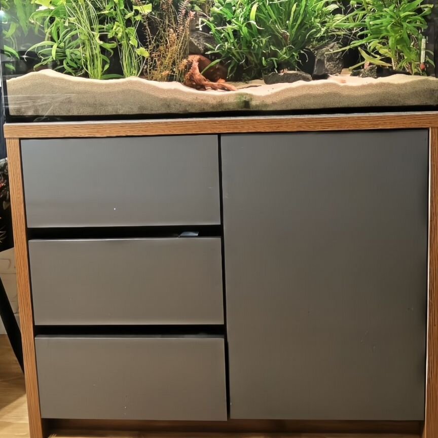 Аквариум с тумбой 300 литров