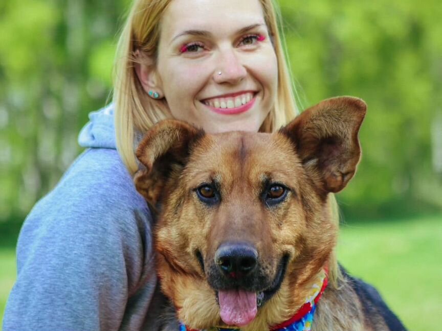 Чудесная девочка ищет дом