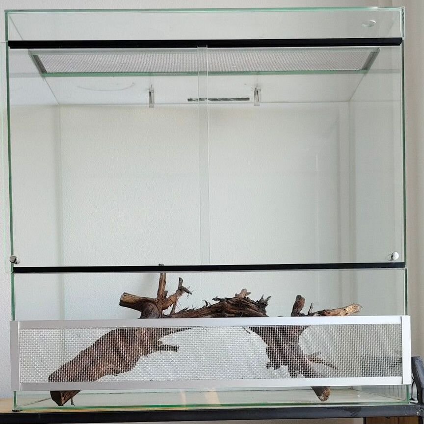 Террариум для рептилий бу