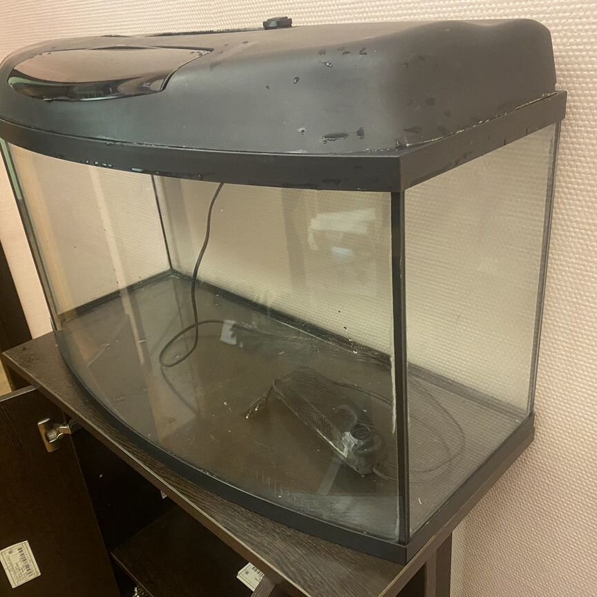 Аквариум с тумбой