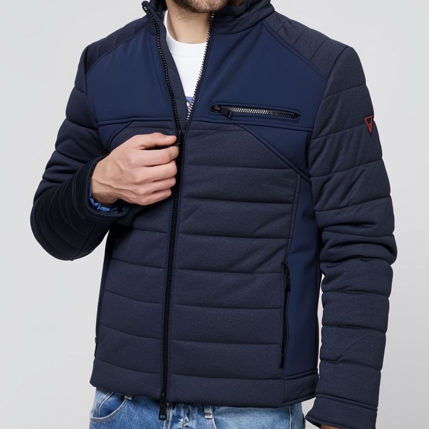 Guess куртка мужская новая M