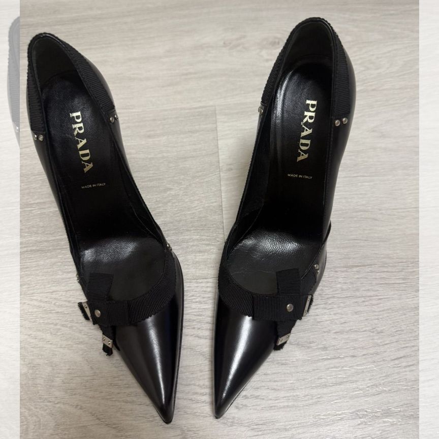 Туфли лодочки prada