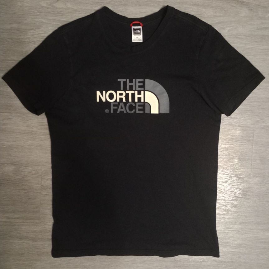 Футболка the north face