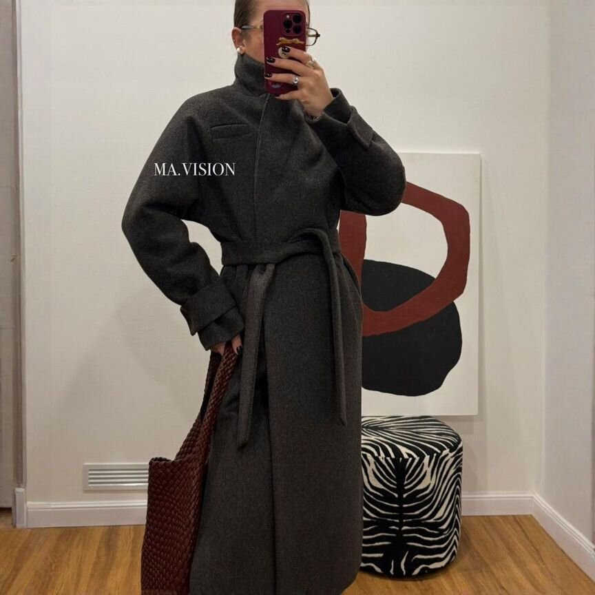 Пальто утепленное зимнее