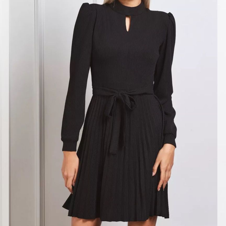 Платье женское 46