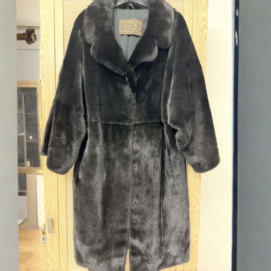 Шуба норковая 48 50